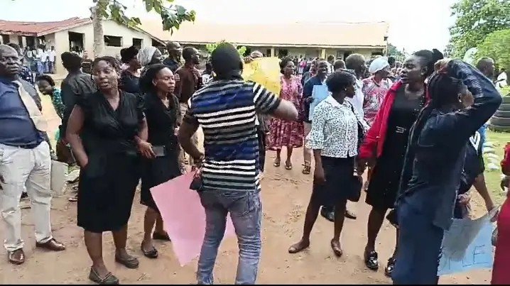 Oyo School Abductions: Protests Spread Across Nigeria as National ...